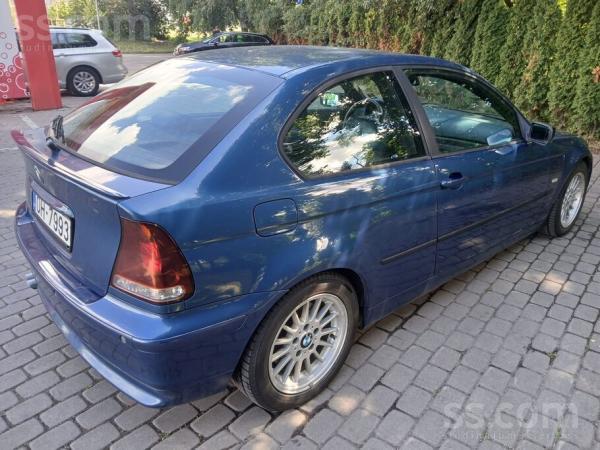 Zils BMW 325 2001 Rīga, ar dzinēja tilpumu 2.50 L un nobraukumu 219 tūkst. km par 3900 €, foto 4 vietnē AUTOMOTO.COM.LV