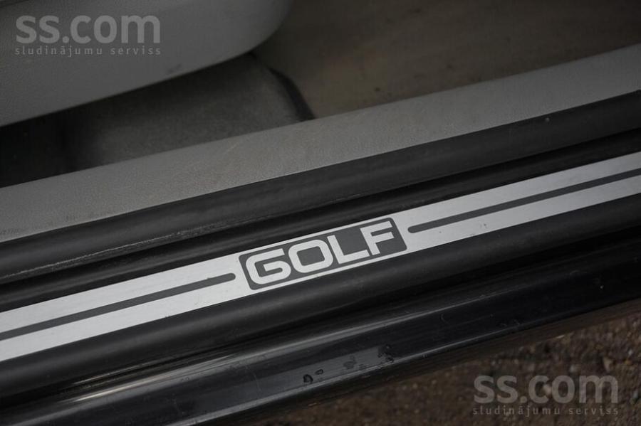 Синий БМВ 325 2002 в Рига, объемом двигателя 2.50 л и пробегом 198 тыс. км за 3290 €, фото 10 на AUTOMOTO.COM.LV