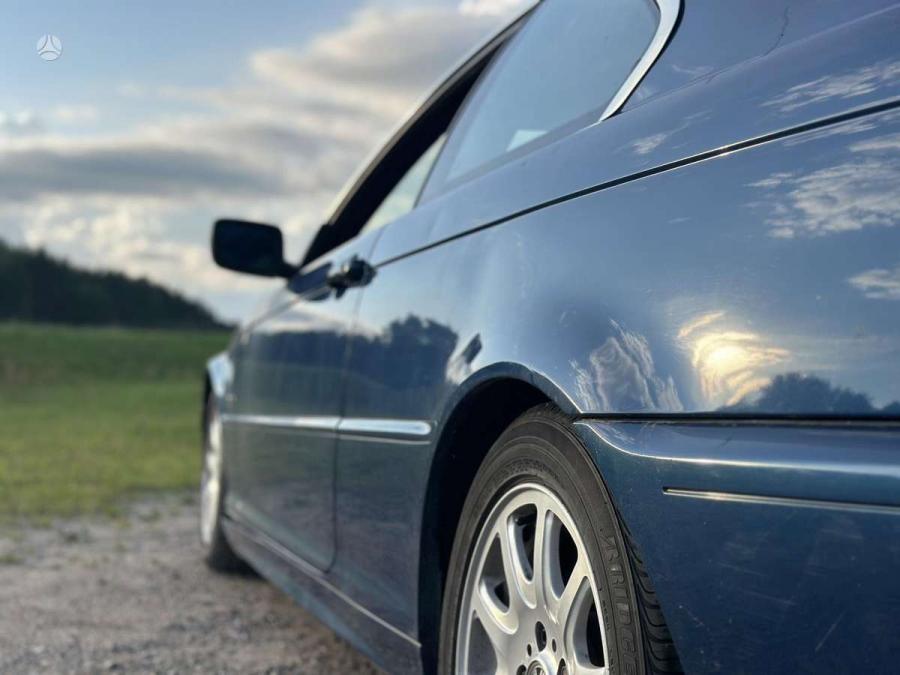 Blue BMW 325 2002 in Vilnius, with an engine capacity of 2.49 L and mileage of 324 thousand km for 3000 €, photo 8 on AUTOMOTO.COM.LV