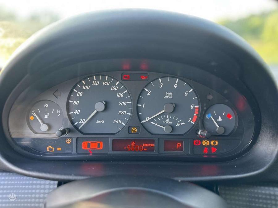 Blue BMW 325 2002 in Vilnius, with an engine capacity of 2.49 L and mileage of 324 thousand km for 3000 €, photo 14 on AUTOMOTO.COM.LV