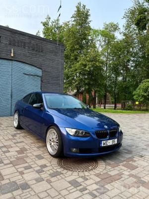 Blue BMW 325 2006 in Dobele, with an engine capacity of 2.50 L and mileage of 195 thousand km for 7900 €, photo 1 on AUTOMOTO.COM.LV