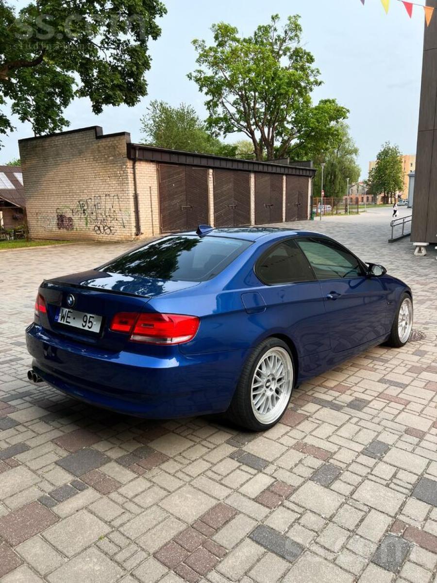 Blue BMW 325 2006 in Dobele, with an engine capacity of 2.50 L and mileage of 195 thousand km for 7900 €, photo 2 on AUTOMOTO.COM.LV