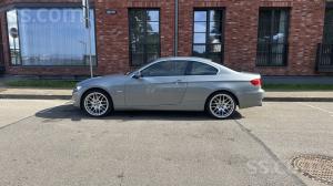 Zils BMW 325 2006 Rīga, ar dzinēja tilpumu 2.50 L un nobraukumu 115 tūkst. km par 15000 €, foto 9 vietnē AUTOMOTO.COM.LV