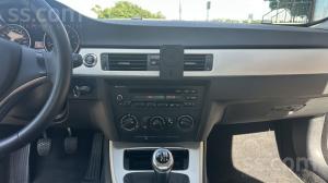 Zils BMW 325 2006 Rīga, ar dzinēja tilpumu 2.50 L un nobraukumu 115 tūkst. km par 15000 €, foto 22 vietnē AUTOMOTO.COM.LV
