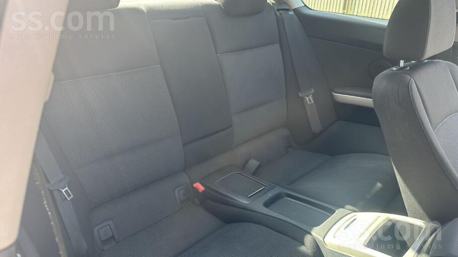 Zils BMW 325 2006 Rīga, ar dzinēja tilpumu 2.50 L un nobraukumu 115 tūkst. km par 15000 €, foto 25 vietnē AUTOMOTO.COM.LV