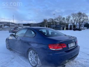 Zils BMW 325 2007 Rīga, ar dzinēja tilpumu 2.50 L un nobraukumu 195 tūkst. km par 7500 €, foto 4 vietnē AUTOMOTO.COM.LV