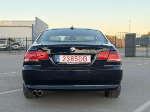 Blue BMW 325 2008 in Marijampole, with an engine capacity of 3.00 L and mileage of 223 thousand km for 5800 €, photo 6 on AUTOMOTO.COM.LV