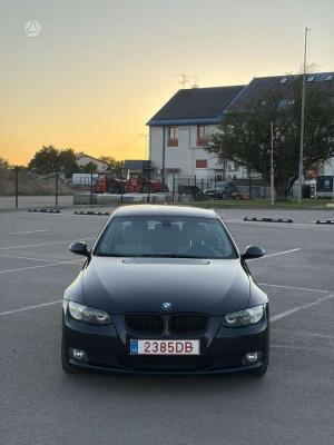 Blue BMW 325 2008 in Marijampole, with an engine capacity of 3.00 L and mileage of 223 thousand km for 5800 €, photo 7 on AUTOMOTO.COM.LV