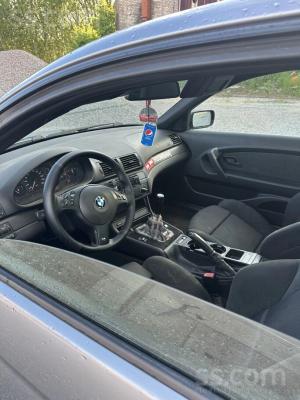 Zils BMW 325 2003 Limbaži, ar dzinēja tilpumu 2.50 L un nobraukumu 230 tūkst. km par 3500 €, foto 6 vietnē AUTOMOTO.COM.LV
