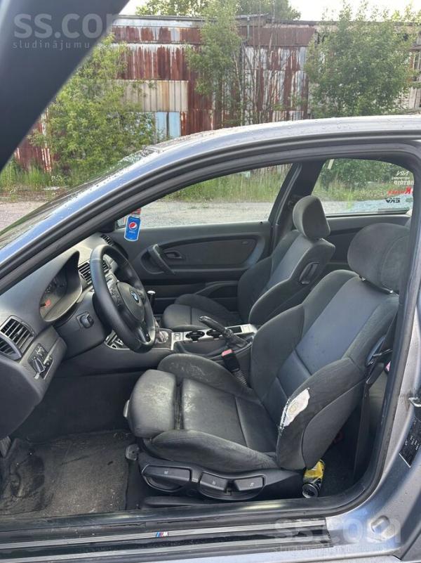 Zils BMW 325 2003 Limbaži, ar dzinēja tilpumu 2.50 L un nobraukumu 230 tūkst. km par 3500 €, foto 6 vietnē AUTOMOTO.COM.LV