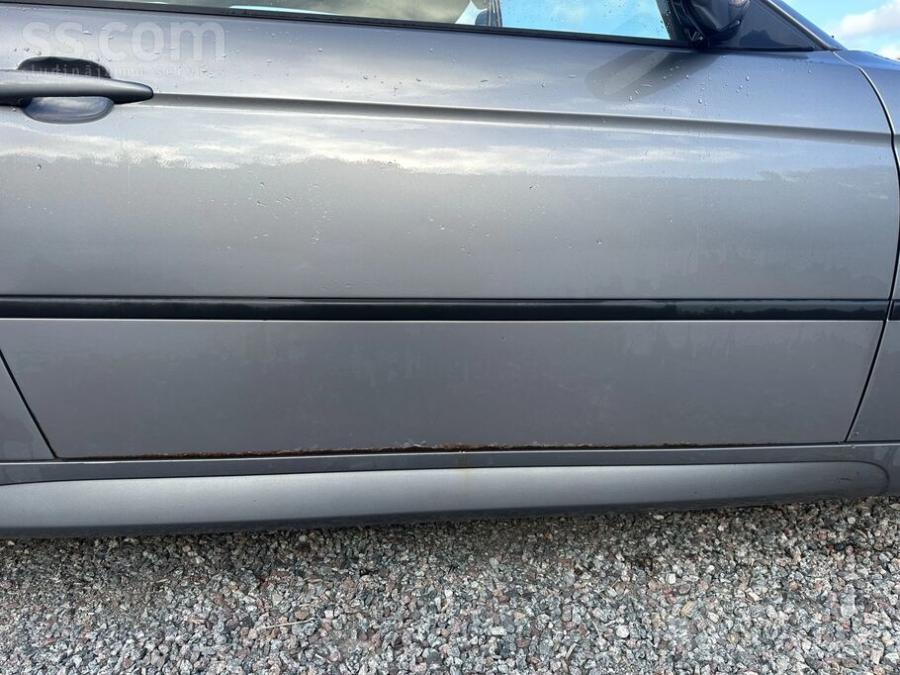 Zils BMW 325 2003 Limbaži, ar dzinēja tilpumu 2.50 L un nobraukumu 230 tūkst. km par 3500 €, foto 8 vietnē AUTOMOTO.COM.LV