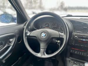 Zils BMW 325 1991 Šauļi, ar dzinēja tilpumu 2.50 L un nobraukumu 243 tūkst. km par 5499 €, foto 19 vietnē AUTOMOTO.COM.LV