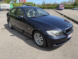 Zils BMW 325 2005 Klaipėda, ar dzinēja tilpumu 2.50 L un nobraukumu 239 tūkst. km par 3800 €, foto  vietnē AUTOMOTO.COM.LV
