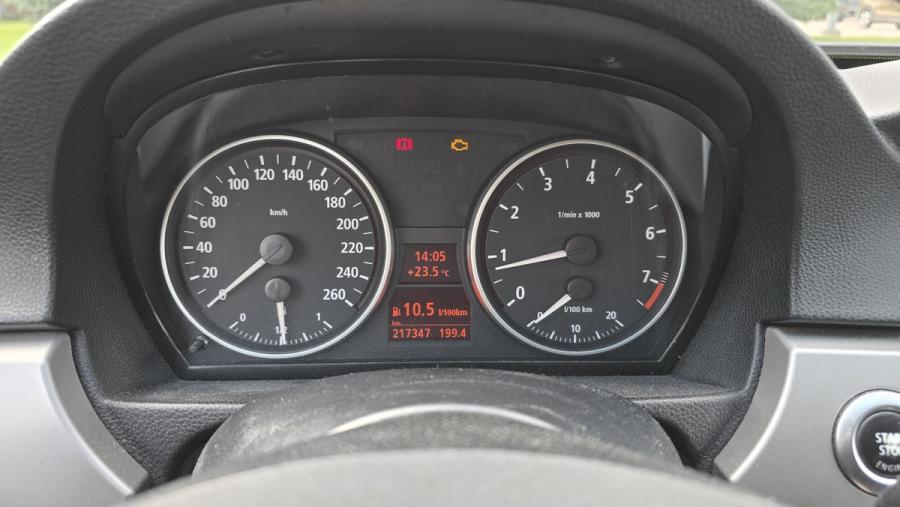 Синий БМВ 325 2005 в Тарту, объемом двигателя 2.50 л и пробегом 217 тыс. км за 5500 €, фото 19 на AUTOMOTO.COM.LV