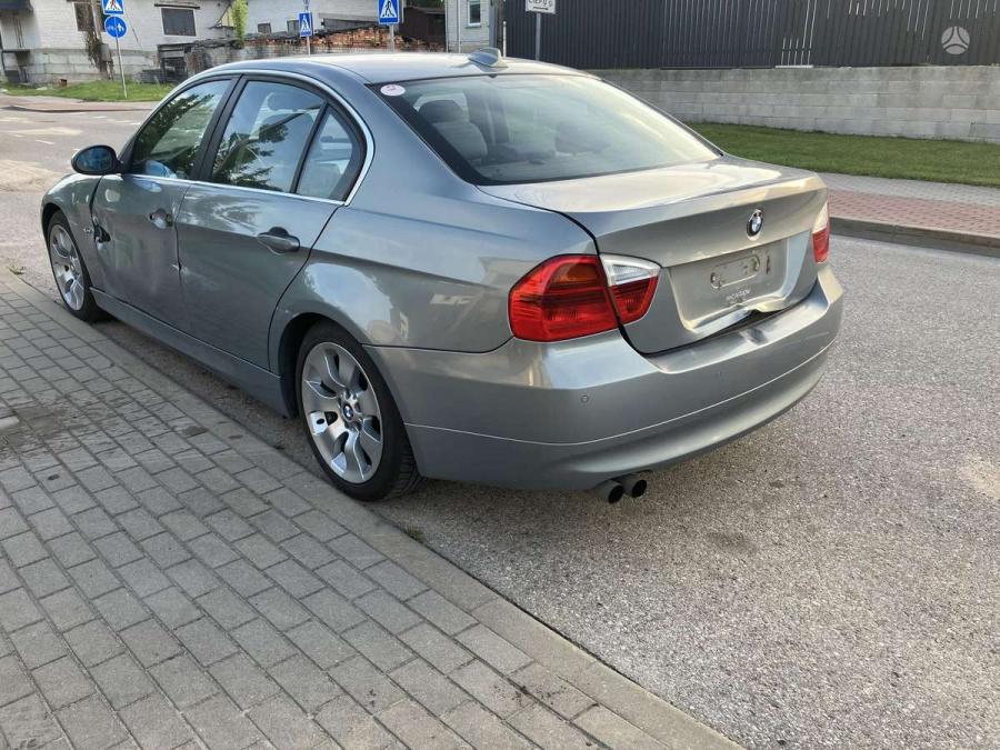 Синий БМВ 325 2005 в Алитус, объемом двигателя 2.49 л и пробегом 236 тыс. км за 3000 €, фото 3 на AUTOMOTO.COM.LV