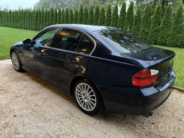 Zils BMW 325 2005 Rīga, ar dzinēja tilpumu 2.50 L un nobraukumu 278 tūkst. km par 4500 €, foto 7 vietnē AUTOMOTO.COM.LV