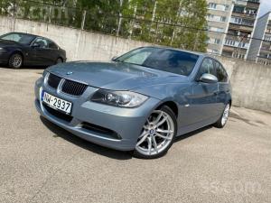 Zils BMW 325 2006 Rīga, ar dzinēja tilpumu 2.50 L un nobraukumu 196 tūkst. km par 5300 €, foto  vietnē AUTOMOTO.COM.LV