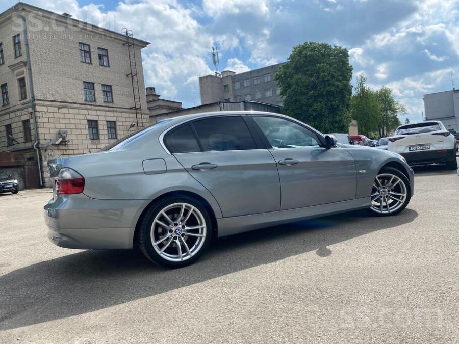 Синий БМВ 325 2006 в Рига, объемом двигателя 2.50 л и пробегом 196 тыс. км за 5300 €, фото 6 на AUTOMOTO.COM.LV