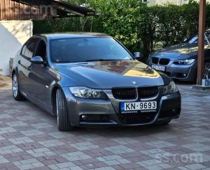 Zils BMW 325 2006 Valmiera, ar dzinēja tilpumu 2.50 L un nobraukumu 301 tūkst. km par 4500 €, foto  vietnē AUTOMOTO.COM.LV