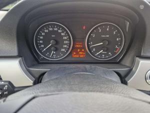 Zils BMW 325 2007 Viļņa, ar dzinēja tilpumu 2.50 L un nobraukumu 229 tūkst. km par 3950 €, foto 22 vietnē AUTOMOTO.COM.LV