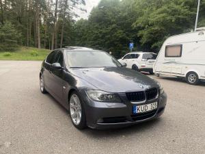 Blue BMW 325 2007 in Druskininkai, with an engine capacity of 2.99 L and mileage of 390 thousand km for 3500 €, photo 4 on AUTOMOTO.COM.LV