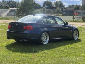 Blue BMW 325 2010 in Riga, with an engine capacity of 3.00 L and mileage of 237 thousand km for 7200 €, photo 5 on AUTOMOTO.COM.LV