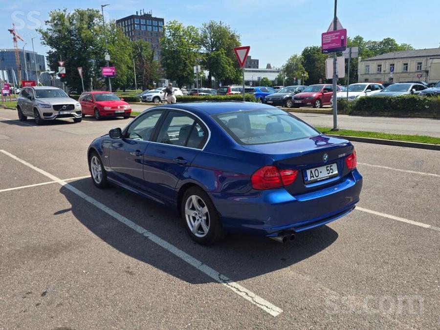 Синий БМВ 325 2011 в Рига, объемом двигателя 3.00 л и пробегом 235 тыс. км за 6250 €, фото 4 на AUTOMOTO.COM.LV