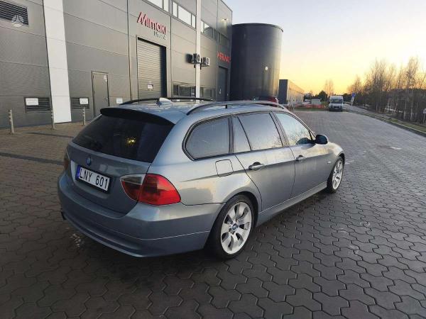 Zils BMW 325 2006 Viļņa, ar dzinēja tilpumu 2.99 L un nobraukumu 400 tūkst. km par 2850 €, foto 10 vietnē AUTOMOTO.COM.LV