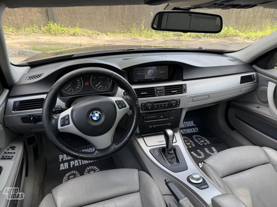 Zils BMW 325 2006 Viļņa, ar dzinēja tilpumu 2.50 L un nobraukumu 238 tūkst. km par 3150 €, foto 20 vietnē AUTOMOTO.COM.LV