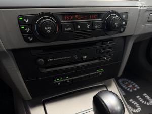 Zils BMW 325 2006 Viļņa, ar dzinēja tilpumu 2.50 L un nobraukumu 238 tūkst. km par 3150 €, foto 22 vietnē AUTOMOTO.COM.LV