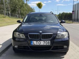 Blue BMW 325 2006 in Vilnius, with an engine capacity of 2.50 L and mileage of 238 thousand km for 3150 €, photo 4 on AUTOMOTO.COM.LV