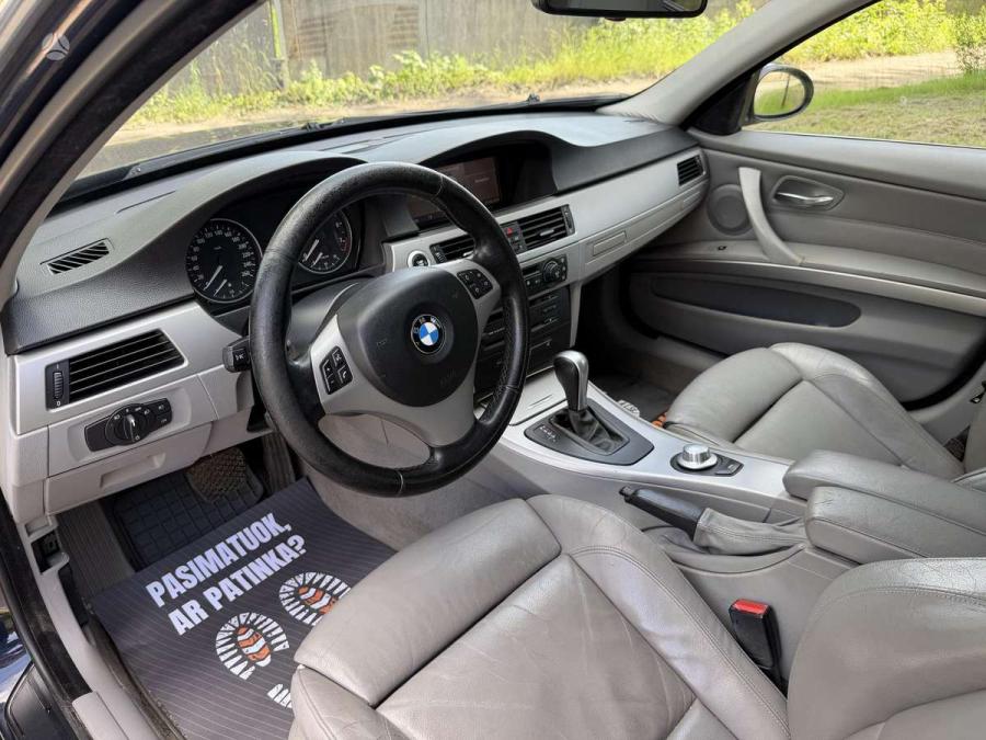 Blue BMW 325 2006 in Vilnius, with an engine capacity of 2.50 L and mileage of 238 thousand km for 3150 €, photo 20 on AUTOMOTO.COM.LV