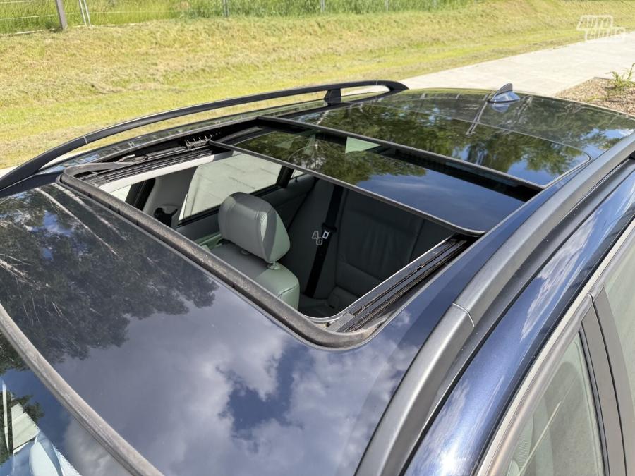 Zils BMW 325 2006 Viļņa, ar dzinēja tilpumu 2.50 L un nobraukumu 230 tūkst. km par 3100 €, foto 9 vietnē AUTOMOTO.COM.LV