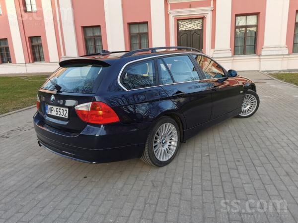 Blue BMW 325 2007 in Jelgava, with an engine capacity of 2.50 L and mileage of 353 thousand km for 4600 €, photo 3 on AUTOMOTO.COM.LV