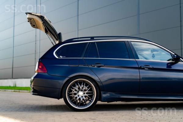 Zils BMW 325 2007 Rīga, ar dzinēja tilpumu 3.00 L un nobraukumu 413 tūkst. km par 5990 €, foto 9 vietnē AUTOMOTO.COM.LV