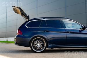 Blue BMW 325 2007 in Riga, with an engine capacity of 3.00 L and mileage of 413 thousand km for 5990 €, photo 10 on AUTOMOTO.COM.LV