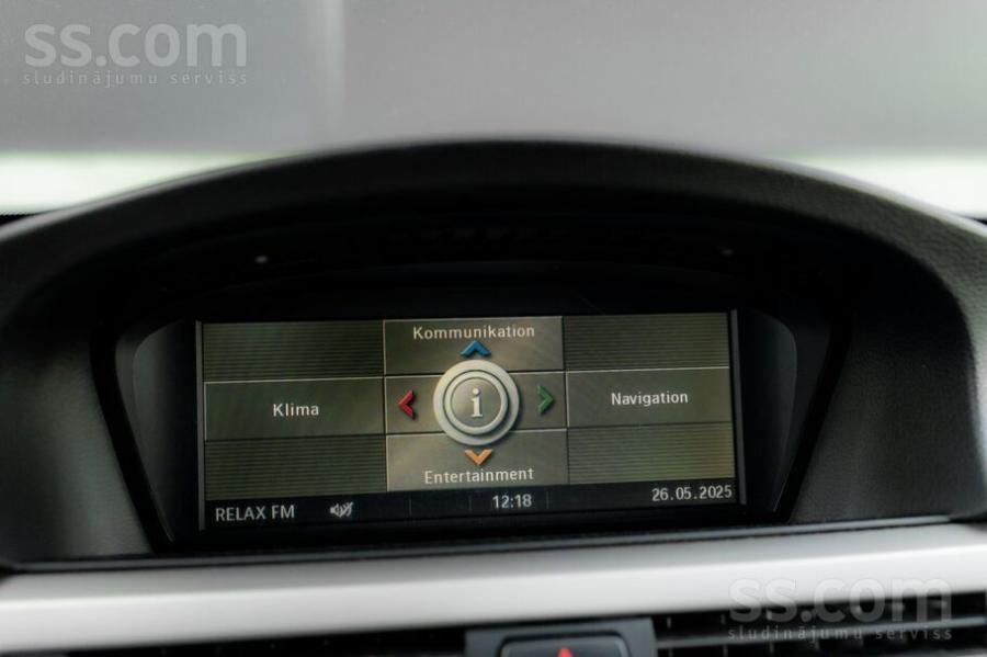 Blue BMW 325 2007 in Riga, with an engine capacity of 3.00 L and mileage of 413 thousand km for 5990 €, photo 20 on AUTOMOTO.COM.LV