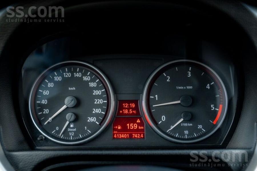 Blue BMW 325 2007 in Riga, with an engine capacity of 3.00 L and mileage of 413 thousand km for 5990 €, photo 25 on AUTOMOTO.COM.LV