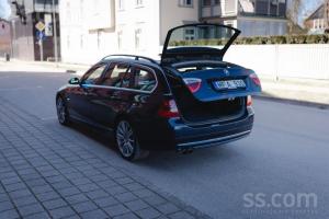 Zils BMW 325 2007 Rīga, ar dzinēja tilpumu 3.00 L un nobraukumu 336 tūkst. km par 4500 €, foto 4 vietnē AUTOMOTO.COM.LV