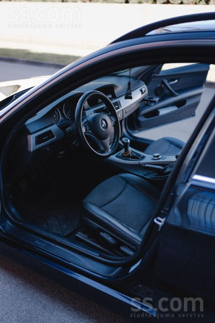 Zils BMW 325 2007 Rīga, ar dzinēja tilpumu 3.00 L un nobraukumu 336 tūkst. km par 4500 €, foto 5 vietnē AUTOMOTO.COM.LV