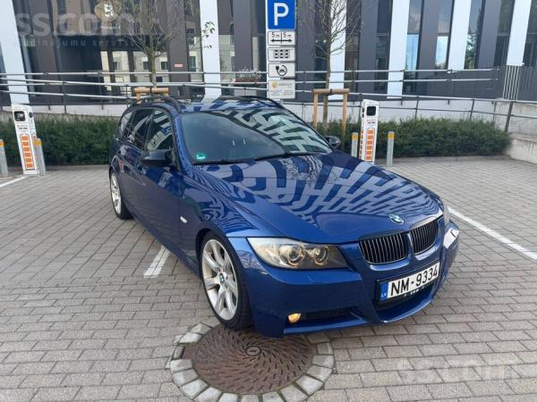 Blue BMW 325 2007 in Riga, with an engine capacity of 3.00 L and mileage of 310 thousand km for 6000 €, photo 2 on AUTOMOTO.COM.LV