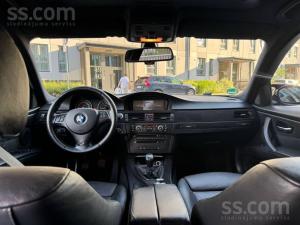 Синий БМВ 325 2007 в Рига, объемом двигателя 3.00 л и пробегом 310 тыс. км за 6000 €, фото 10 на AUTOMOTO.COM.LV