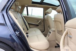 Zils BMW 325 2007 Rīga, ar dzinēja tilpumu 3.00 L un nobraukumu 354 tūkst. km par 4450 €, foto 20 vietnē AUTOMOTO.COM.LV