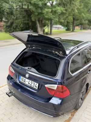 Blue BMW 325 2007 in Liepaja, with an engine capacity of 3.00 L and mileage of 450 thousand km for 3899 €, photo 7 on AUTOMOTO.COM.LV
