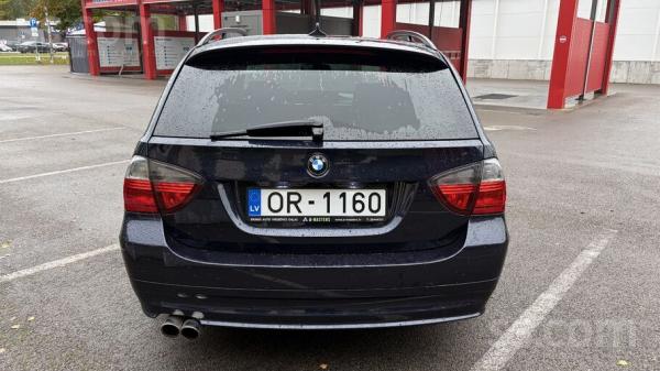 BMW 325 2007 RÄ«ga vietnÄ Zils BMW 325 2007 RÄ«ga, ar dzinÄja tilpumu 2.50 L un nobraukumu 245 tÅ«kst. km par 6250 ā¬, foto 7 vietnÄ AUTOMOTO.COM.LV