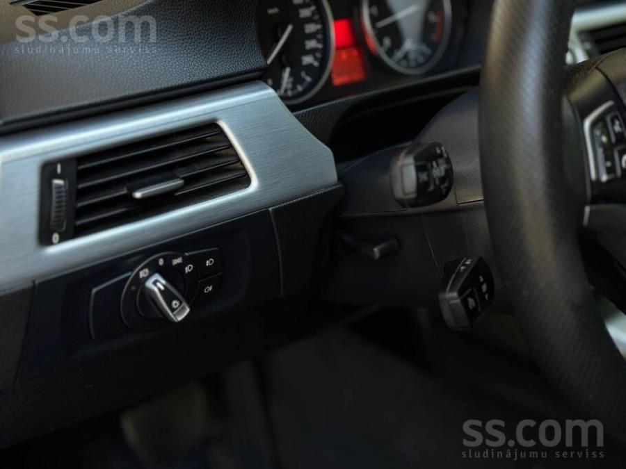Zils BMW 325 2008 Rīga, ar dzinēja tilpumu 3.00 L un nobraukumu 325 tūkst. km par 5590 €, foto 13 vietnē AUTOMOTO.COM.LV