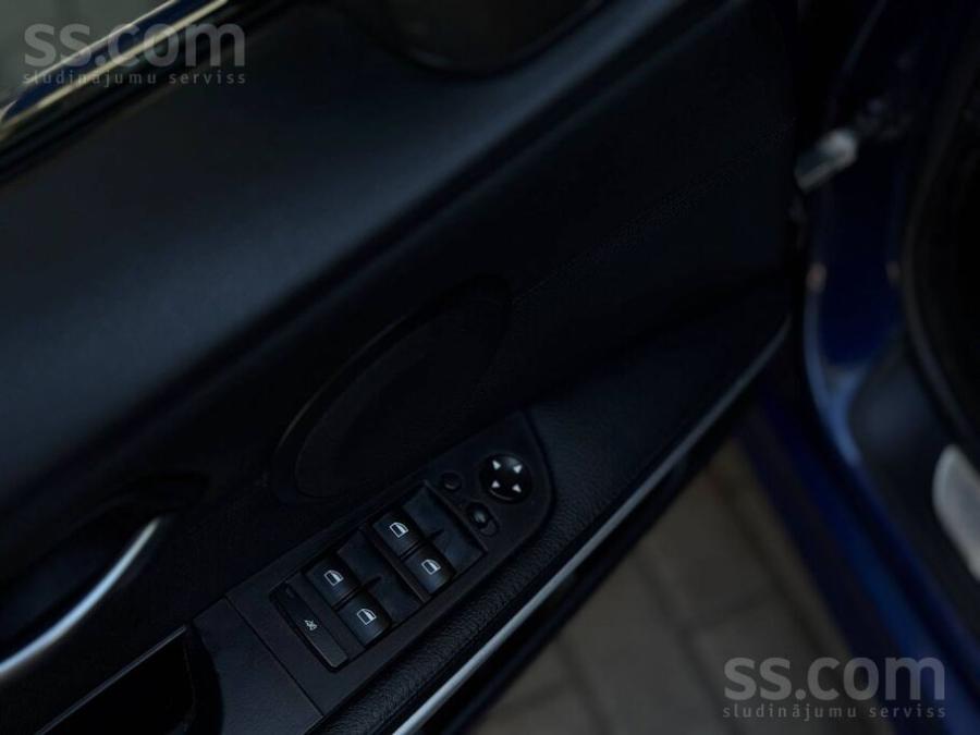 Zils BMW 325 2008 Rīga, ar dzinēja tilpumu 3.00 L un nobraukumu 325 tūkst. km par 5590 €, foto 14 vietnē AUTOMOTO.COM.LV