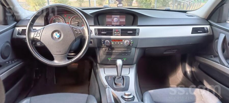 Zils BMW 325 2008 Jelgava, ar dzinēja tilpumu 3.00 L un nobraukumu 283 tūkst. km par 4990 €, foto 12 vietnē AUTOMOTO.COM.LV