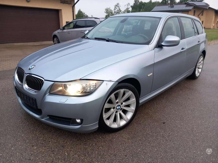 Zils BMW 325 2009 Alīta, ar dzinēja tilpumu 2.99 L un nobraukumu 337 tūkst. km par 2850 €, foto 1 vietnē AUTOMOTO.COM.LV
