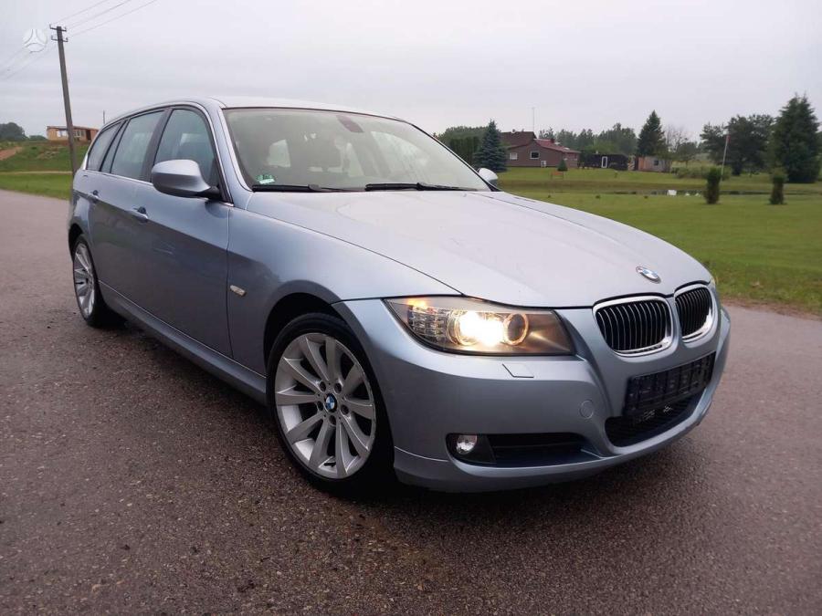 Zils BMW 325 2009 Alīta, ar dzinēja tilpumu 2.99 L un nobraukumu 337 tūkst. km par 2850 €, foto 4 vietnē AUTOMOTO.COM.LV
